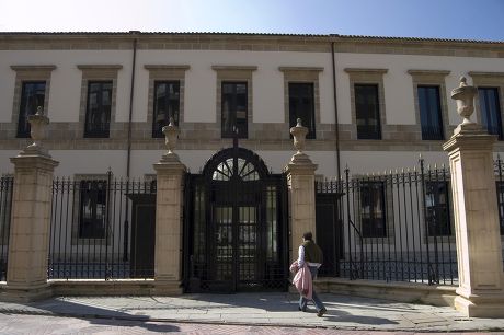 Man Enters Basque Parliament Building Vitoria Editorial Stock Photo ...