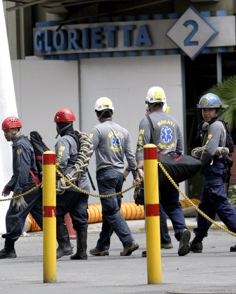 Filipino Rescuers Arrive Site Bomb Explosion Editorial Stock Photo ...