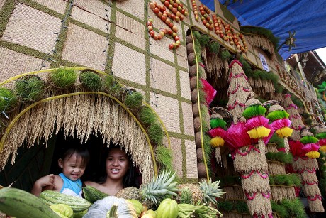 Filipino Mother Her Child Peers Window Editorial Stock Photo - Stock ...