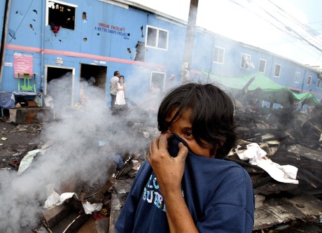 Filipino Fire Victim Covers Her Nose Editorial Stock Photo - Stock ...