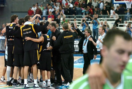 Serbia & Montenegro Basketball Ec - Sep 2005 Stock Pictures, Editorial ...