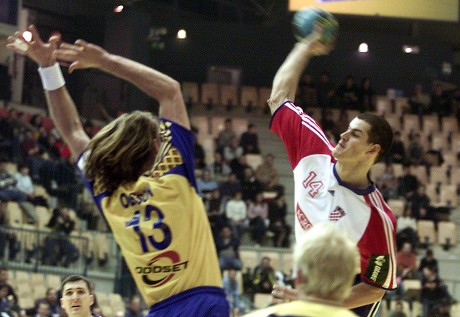__COUNT__ Slovenia Handball - Jan 2004 Stock Pictures, Editorial Images ...