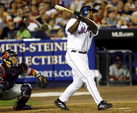 Usa Baseball Mlb - Aug 2006 Stock Pictures, Editorial Images and Stock ...