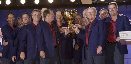 Usa Golf Team Pose Trophy After Editorial Stock Photo - Stock Image ...