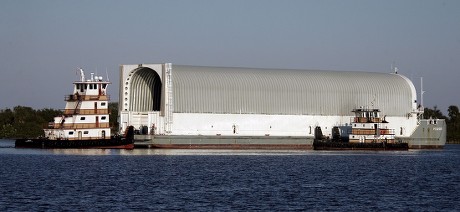 Pegasus Barge Carrying Space Shuttle External Editorial Stock Photo ...