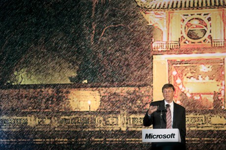Microsoft Chairman Bill Gates Talks Students Editorial Stock Photo ...