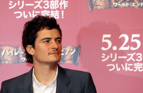 British Actor Orlando Bloom Poses Photographers Editorial Stock Photo ...