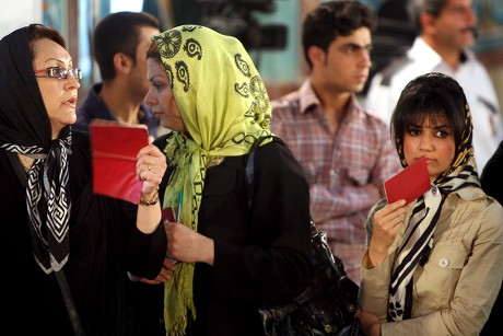 Iran Election - Jun 2009 Stock Pictures, Editorial Images and Stock ...