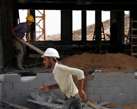 Palestinian Workers Jewish Apartment Building Under Editorial Stock ...