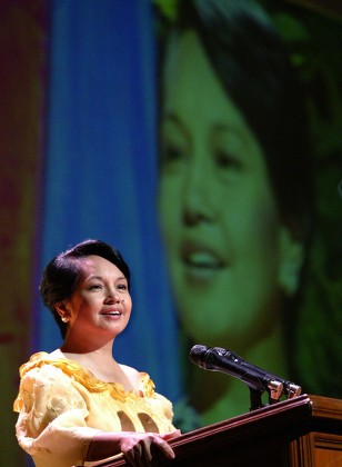 Philippine President Gloria Macapagalarroyo Speaks During Editorial ...