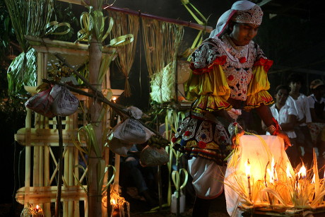 Traditional Dancer Performs During Thovil Exorcism Editorial Stock ...