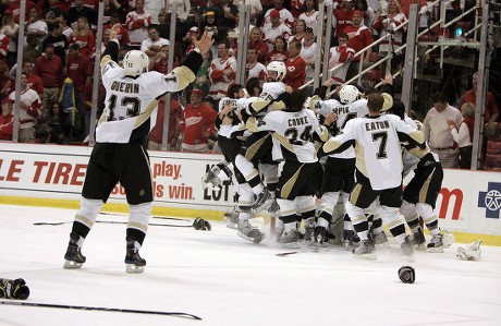 88 Stanley cup ice hockey championship Stock Pictures, Editorial Images ...