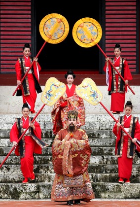 Traditional Ryukyu Kingdom New Years Ceremony Editorial Stock Photo ...