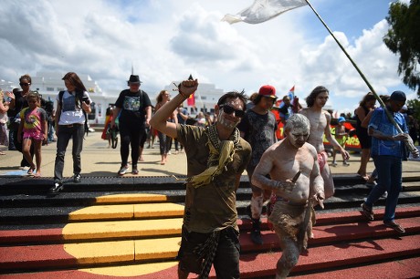 Aboriginal Protest Tent Embassy On Lawns Editorial Stock Photo - Stock ...
