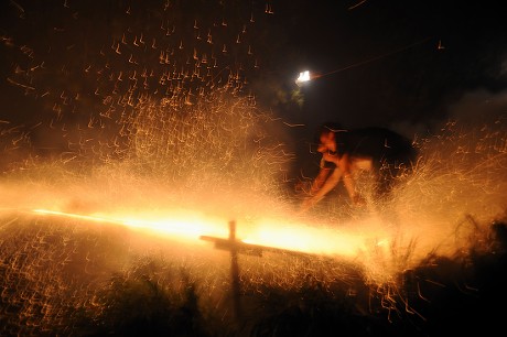 imágenes de Greece Feature Package Chios Rocket War - Apr 2010 ...