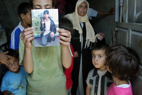 Sister Palestinian Militant Yousef Omar 18 Editorial Stock Photo ...