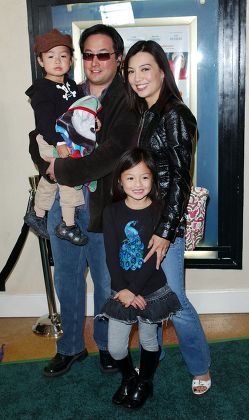 Mingna Husband Eric Michael Zee Daughter Editorial Stock Photo - Stock ...