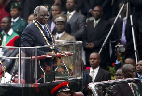 Kenyas President Mwai Kibaki Arrives Presidential Editorial Stock Photo ...