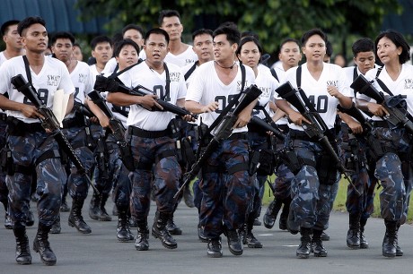 Filipino Police Men Women Carrying M16 Editorial Stock Photo - Stock ...