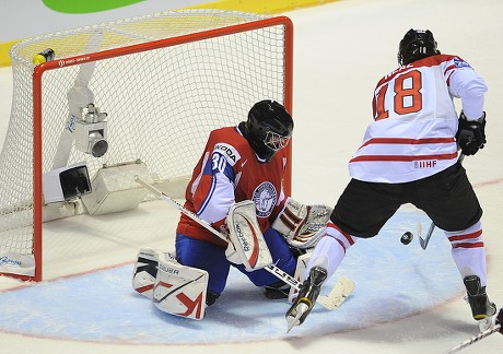 James Neal R Canada Trys Tos Editorial Stock Photo - Stock Image ...