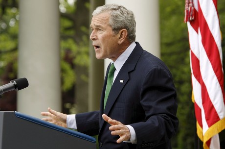 __COUNT__ Usa Bush Economy - Apr 2008 Stock Pictures, Editorial Images ...