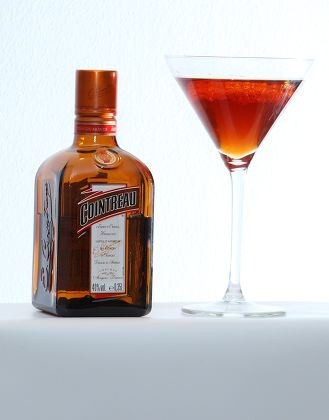 Cointreau Creates Molecular Magic Cointreau Caviar Editorial Stock ...