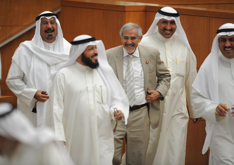 Kuwaiti Ministers Parliament Members Parliament Kuwait Editorial Stock ...