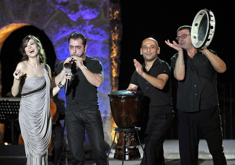 Lebanon Music - Aug 2009 Stock Pictures, Editorial Images and Stock ...