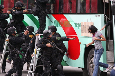 Filipino Police Special Weapons Tactics Swat Editorial Stock Photo ...