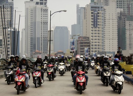 Filipino Motorcycle Riders Parade During Funeral Editorial Stock Photo ...