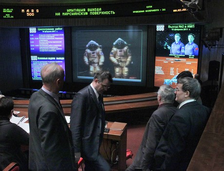 Experts On Foreground Watch On Simulation Editorial Stock Photo - Stock ...