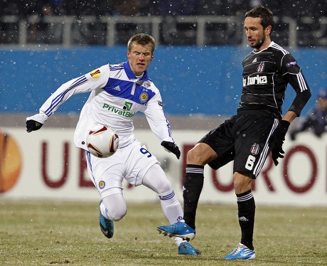 Andriy Yarmolenko L Dynamo Vies Ball Editorial Stock Photo - Stock ...