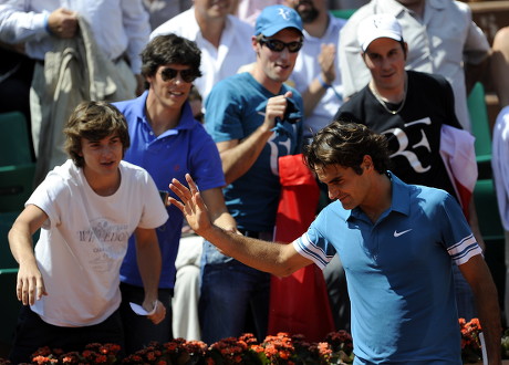 Roger Federer Switzerland Cheered By Fans Editorial Stock Photo - Stock ...