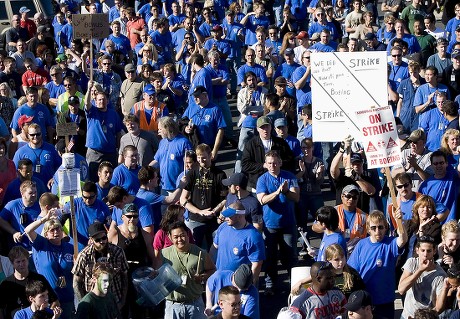 Boeing Machinists Union Members Who Work Editorial Stock Photo - Stock ...