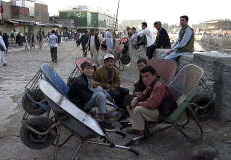 Afghan Laborers Who Work On Daily Editorial Stock Photo - Stock Image ...