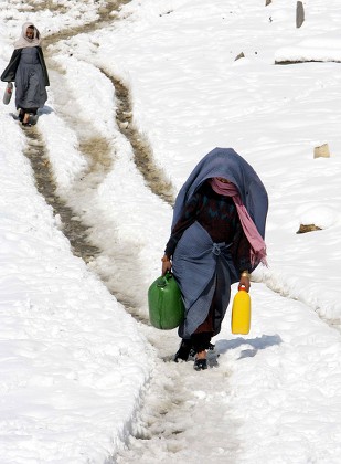Afghan Women Carry Cans Drinking Water Editorial Stock Photo - Stock ...