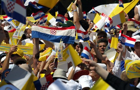 Zadar Croatiacroatian People Celebrating Visit Pope Editorial Stock ...