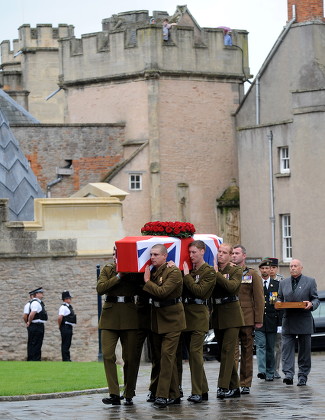 British Soldiers Rifles Carry Coffin Britains Editorial Stock Photo ...
