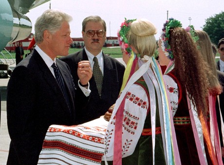 Kiev Ukraine Us President Bill Clinton Editorial Stock Photo - Stock ...