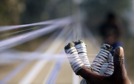 Indian Worker Prepares Kite Thread On Editorial Stock Photo - Stock ...