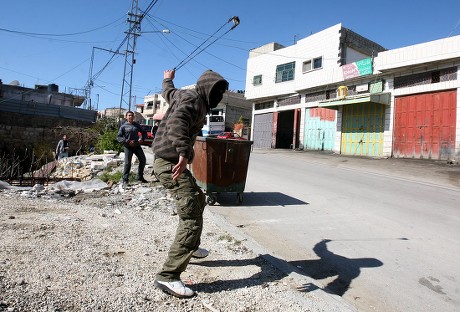 Palestinian Uses Slingshot Hurl Stones Israeli Editorial Stock Photo ...