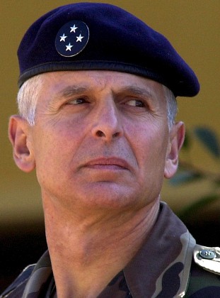 Pristina Kosovo Yugoslavia New Kfor Commander Editorial Stock Photo ...