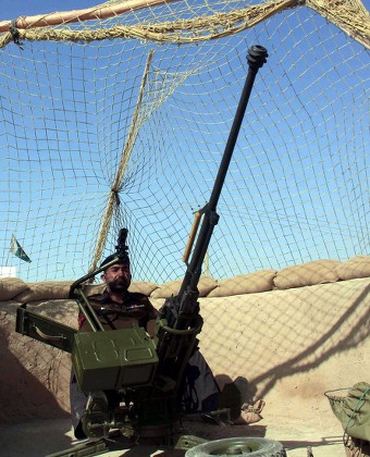 Pakistani Soldier Mans Antiaircraft Machine Gun Editorial Stock Photo ...