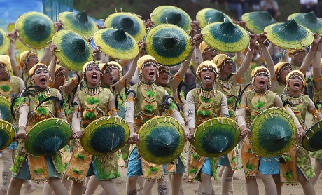 Filipino Youths Clad Colorful Indigenous Costumes Editorial Stock Photo ...