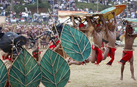 Filipino Youths Clad Colorful Indigenous Costumes Editorial Stock Photo ...