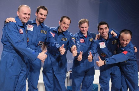 International Crew Researchers Lr Cosmonaut Training Editorial Stock ...