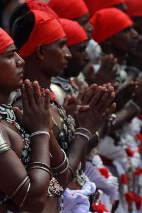 Inmates Sri Lankan Prison Observe Religious Editorial Stock Photo ...