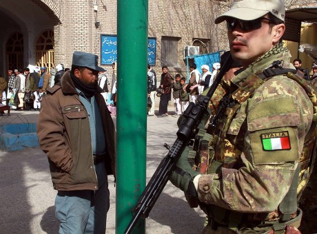 Italian Soldier Natoled International Security Assistance Editorial ...