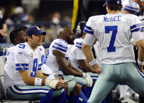 Dallas Cowboys Quarterback Tony Romo L Editorial Stock Photo - Stock ...