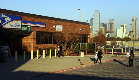 Dallas Skyline Can Be Seen Past Editorial Stock Photo - Stock Image ...
